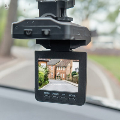 RED5 HD Dash Cam with in Car Mount