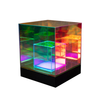 RED5 Holographic Square Lamp with Black Base