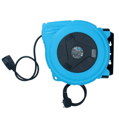 Retractable Automatic Wall Mounted Electrical Extension Lead Cable 15m ...