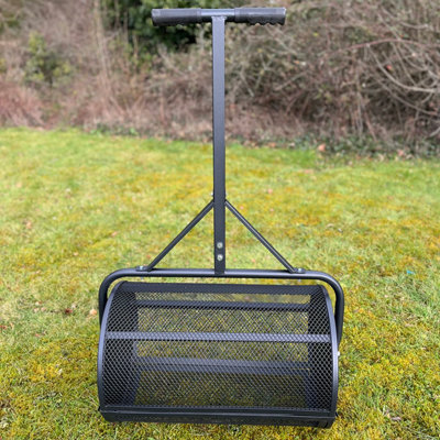 Rolling Garden Lawn Compost Spreader (70 Litre Capacity)