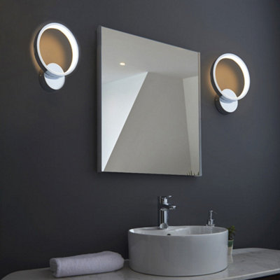 Round Bathroom Wall Light Fitting - Chrome Plate & White Diffuser ...