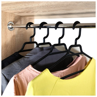 Round Wardrobe Rail Hanging Tube Pipe 1700mm Chrome Set with End Brackets