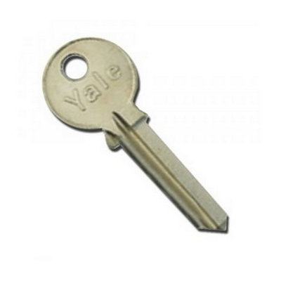 RST Yale Cylinder Blank Key (Pack of 10) Silver (One Size) | DIY at B&Q