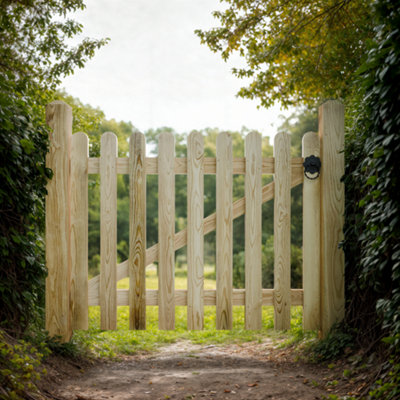 Ruby Pressure Treated Picket Side Gate Round Top 1.8m - Classic & Durable Garden Gate 1375mm ...
