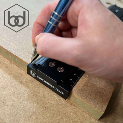 Ruler Hook Stop - Benchdogs LTD | DIY at B&Q