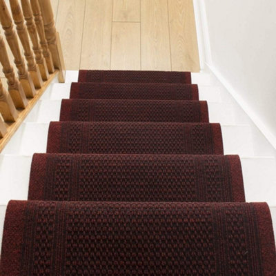 runrug Stair Carpet Runner - Non-Slip - 810cm x 80cm - Aztec, Red