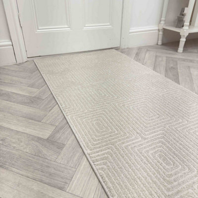 runrug Stair Carpet Runner - Stain Resistant - 720cm x 70cm - Pin, Red | DIY at B&Q