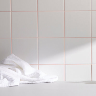 Rust-Oleum Pink Champagne Bathroom Grout Paint 250ml