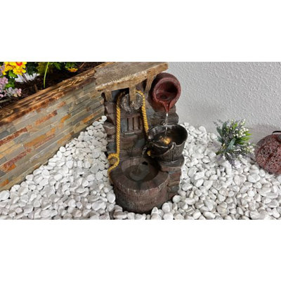 Rustic Jug Mains Power Water Feature With Cover