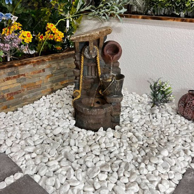 Rustic Jug Solar Powered Water Feature With Cover