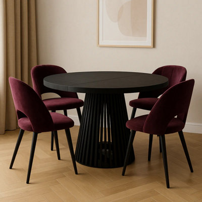 Ruston Extending Dining Table Scandinavian Style - Black