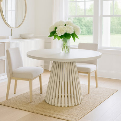 Ruston Extending Dining Table Scandinavian Style - Cashmere