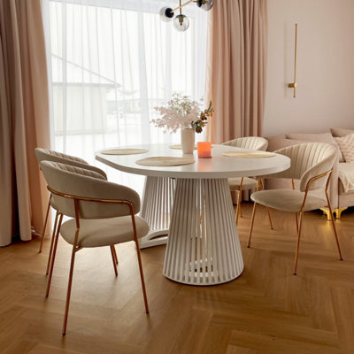 Ruston Extending Dining Table Scandinavian Style - White