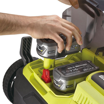 RYOBI 18V BATTERY SCARIFIER WITH 2 X RB1840X BATTERIES & RC18120 CHARGER