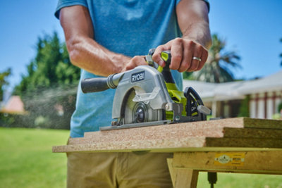 Ryobi one+ 18v 165mm circular saw store
