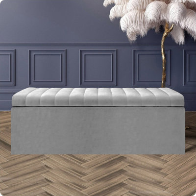 Safar 4ft6 Ottoman Storage box - Silver Plush Velvet Ottoman Bench with ...