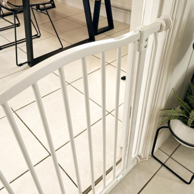 Safetots Curved Top Safety Gate, 125cm - 134cm, Matt White, Pressure ...