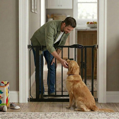 Safetots Pressure Fit Self Closing Stair Gate, Extra Narrow, 61cm - 66 ...