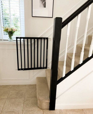 SAFETOTS TOP OF THE STAIRS SCREW FITTED STAIR GATE, BLACK WOODEN, 63 ...