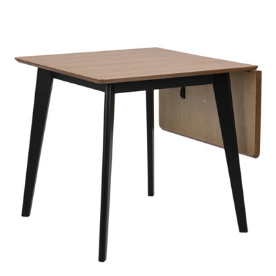 Saffron Extending Dining Table with Natural Oak Veneer and Black Base