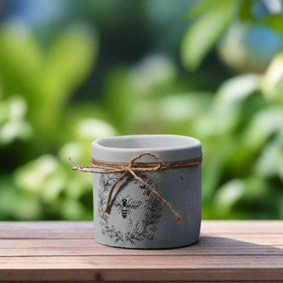 Satchville Ceramic White Bee Pot