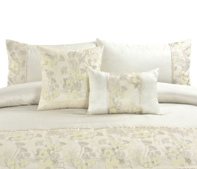 Savanna Premium Embroidered Cream Duvet Cover Set Ultra Soft Warm ...