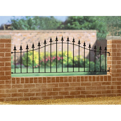 SAXA Metal Spear Top Arched Garden Railing Panel 1830mm (6ft) GAP x ...