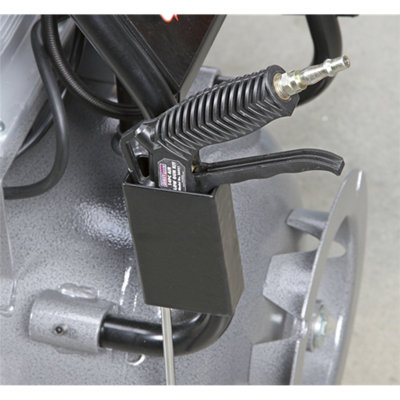 Sealey Air Compressor 200L Belt Drive 3hp with Front Control Panel 415V ...