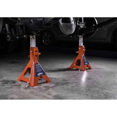 Sealey Axle Stands (Pair) 3tonne Capacity per Stand Auto Rise Ratchet ...