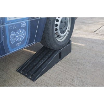 Sealey Car Ramps 1.5 Tonne Capacity per Ramp 3 Tonne Capacity per Pair ...