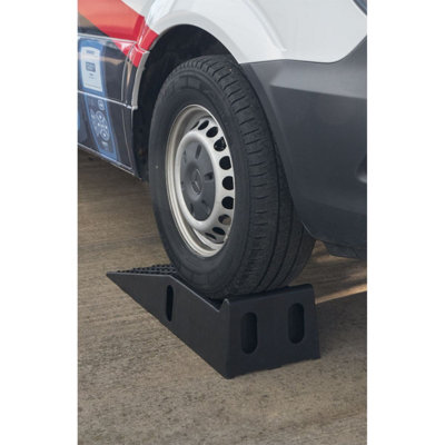 Sealey Car Ramps 1.5 Tonne Capacity per Ramp 3 Tonne Capacity per Pair ...