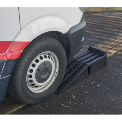 Sealey Car Ramps 1.5 Tonne Capacity per Ramp 3 Tonne Capacity per Pair ...