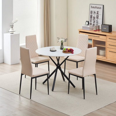 Seattle Dining Table with 4 Champaigne Emily Leather Chairs