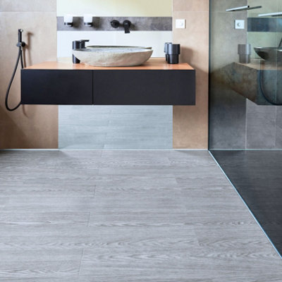 Self Adhesive Floor Planks - 36 Planks Per Pack Covering 53.8 ft² (5 m² ...