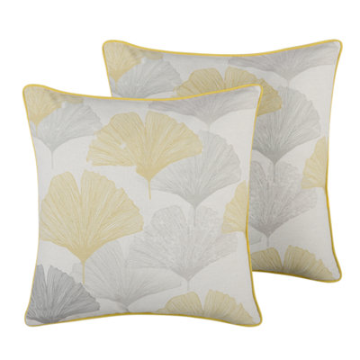 Set of 2 Cushions Leaf Pattern 45 x 45 cm Multicolour CANDYTUFT