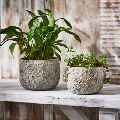 Set of 2 Grey Leaf Embossed Small & Large Flower Planter Indoor Outdoor ...