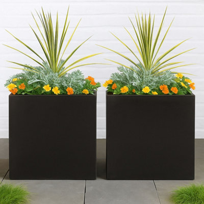 Set of 2 IDEALIST™ 40cm Square Planter, Garden Planters, Black ...