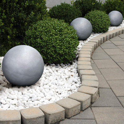 Set of 2 IDEALIST™ Grey Reinforced Stone Outdoor Concrete Effect Garden ...