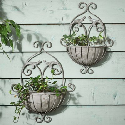 Set of 2 Vintage Style Wall Mounted Planters Ornate Scrolled Wall Hanging Baroque Flower Plant Pots