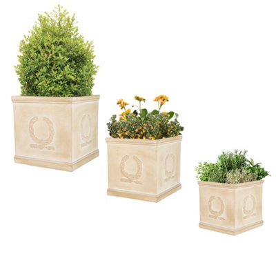 Set of 3 Beige Planter Fibreclay Summer Outdoor Garden Planter Plant Pot