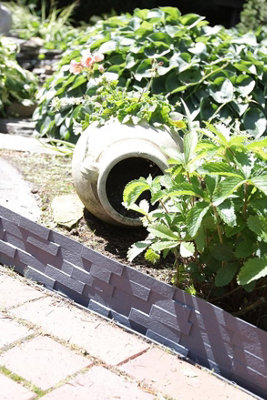 Set of 3 Black Garden Border Edging Slate Effect