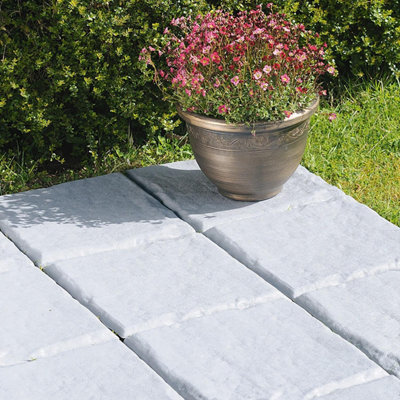 Set of 4 Plastic Patio Blocks, 30cm Square, Lightweight & Weatherproof ...
