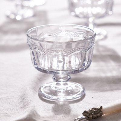 Set of 4 Vintage Style Embossed Dessert Pudding Bowls Dinner Dining ...