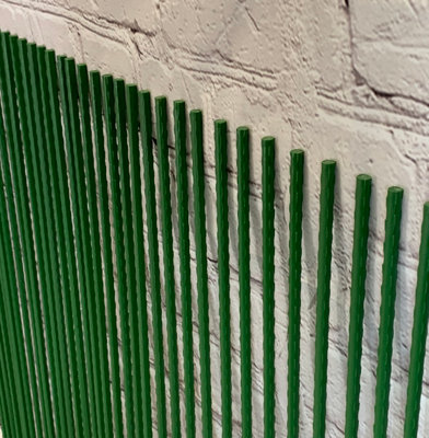Set of 40 Plastic Coated Metal Plant Support Sticks Stakes (80cm)