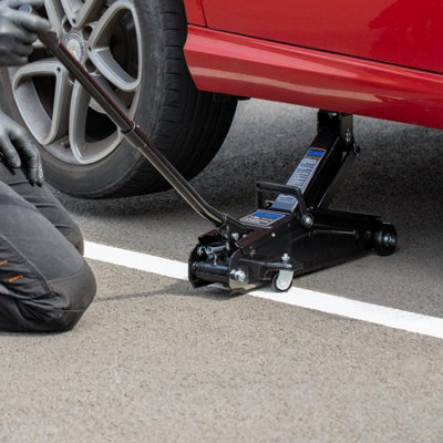 SGS 2 Tonne Hydraulic Trolley Jack & 3 Tonne Axle Stands Set, Steel SWB ...