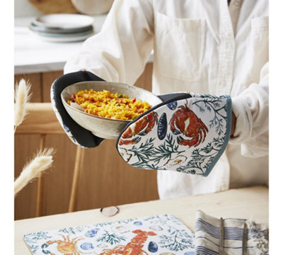 Shellfish Animal Print Pair of Micro Mitts | £12.99 at B&Q