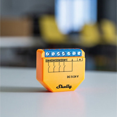 Shelly Plus i4 4-Input Digital Controller with DC Powering Support