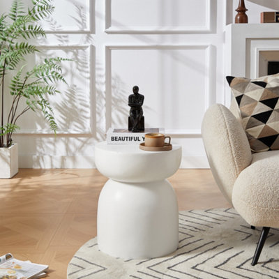 Side Table in White Magnesite Indoor Outdoor Modern Design Style Living ...