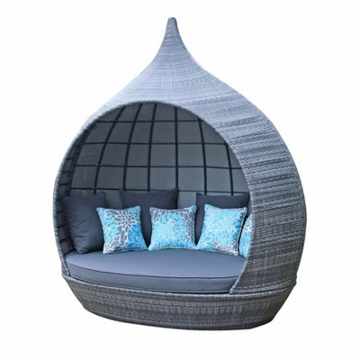 Signature Weave Pearl Wicker Round Garden Day Bed Sun Lounger Roof ...