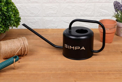SIMPA 1.1L MATT BLACK WATERING CAN WITH LONG EASY POUR SPOUT